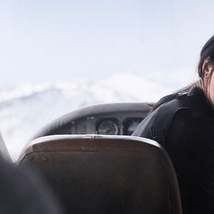 Flight Risk - Film 2024 - FILMSTARTS.de