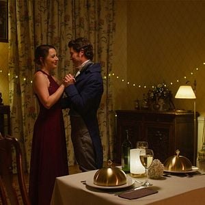 Zeitlos verliebt - Love Across Time - Film 2024 - FILMSTARTS.de