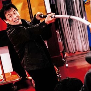 Shadow Chase - Im Netz der Diebe - Film 2025 - FILMSTARTS.de