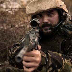 Sunray: Fallen Soldier - Film 2024 - FILMSTARTS.de