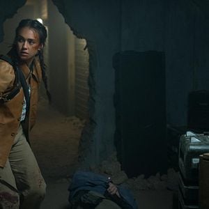 Trigger Warning - Film 2024 - FILMSTARTS.de