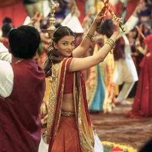 Liebe lieber Indisch - Film 2004 - FILMSTARTS.de