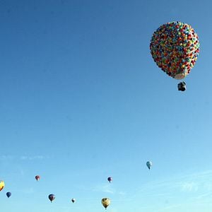 Oben - Film 2009 - FILMSTARTS.de