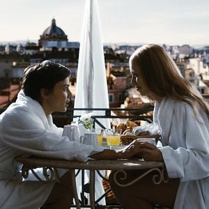 Room in Rome - Film 2010 - FILMSTARTS.de