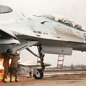 Red Sky - Film 2014 - FILMSTARTS.de