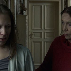 HomeSick - Film 2015 - FILMSTARTS.de