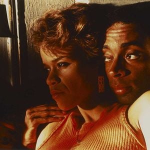 Do the Right Thing - Film 1989 - FILMSTARTS.de