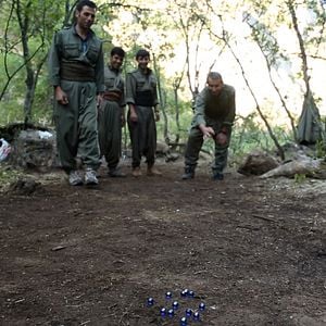 Bakur - Dokumentarfilm 2015 - FILMSTARTS.de