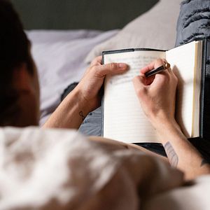 After Passion - Film 2019 - FILMSTARTS.de