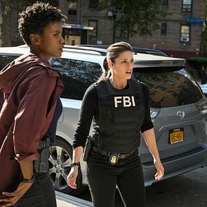 Bilder zu Katherine Renee Turner - FILMSTARTS.de