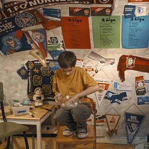 Wochenendrebellen - Film 2024 - FILMSTARTS.de