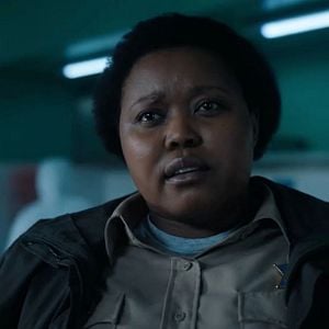 Bilder und Fotos auf Wednesday Staffel 1 - FILMSTARTS.de