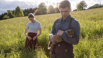 Der Fuchs - Film 2022 - FILMSTARTS.de