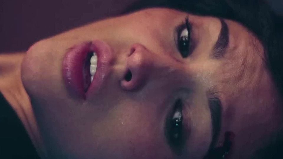 Ash Trailer - Ash Trailer OV - FILMSTARTS.de