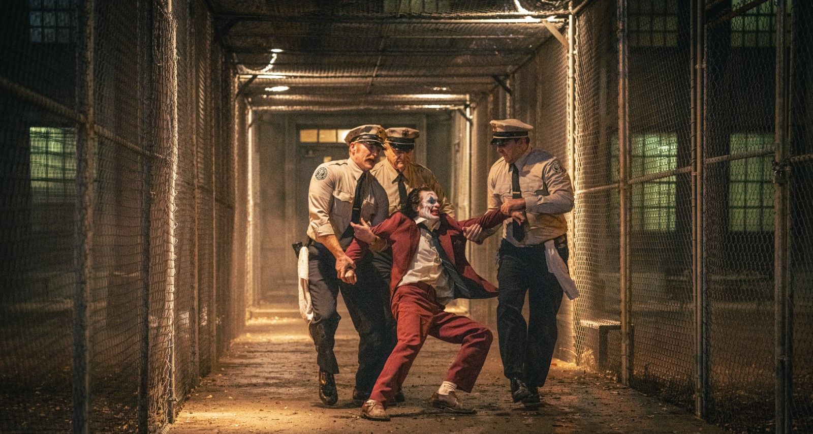 Bild zu Joaquin Phoenix - Joker 2: Folie À Deux : Bild Joaquin Phoenix ...