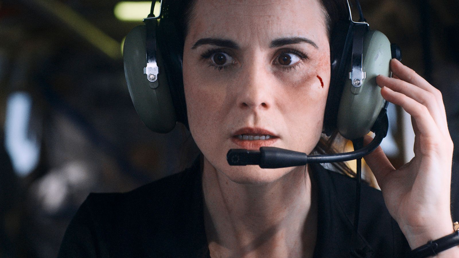 Bild zu Michelle Dockery - Flight Risk : Bild Michelle Dockery - Foto ...