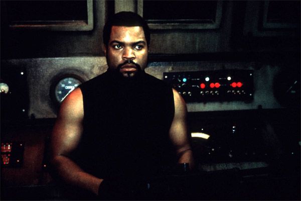 Bild zu Ice Cube - Ghosts of Mars : Bild Ice Cube, John Carpenter ...