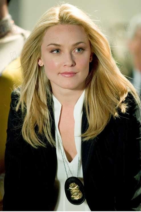 Foto zum Film Miss Undercover 2 - Bild 2 auf 37 - FILMSTARTS.de