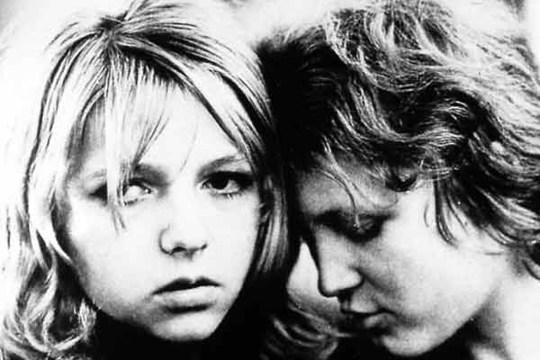 Foto zum Film Die Liebe einer Blondine - Bild 10 auf 15 - FILMSTARTS.de