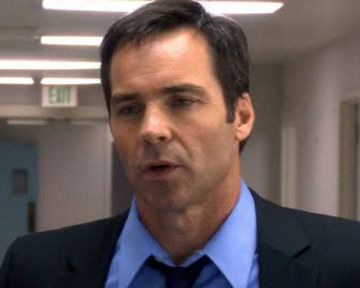 Ohne jede Spur Trailer - Ohne jede Spur Trailer DF - FILMSTARTS.de