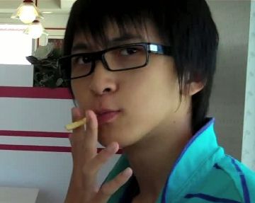 The Magic Life Trailer - The Magic Life Trailer OV - FILMSTARTS.de