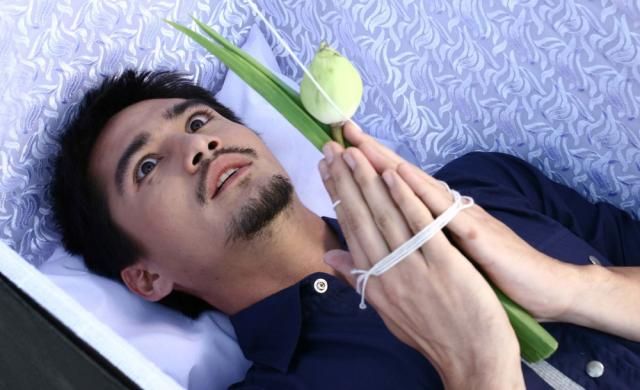 Foto zum Film Coffin - Lebendig begraben - Bild 3 auf 7 - FILMSTARTS.de