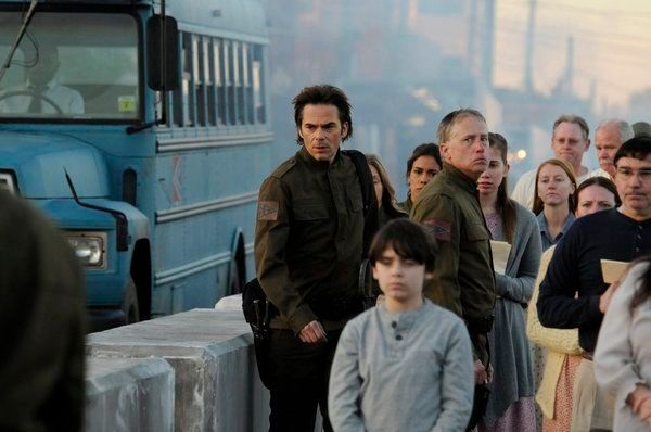 Revolution (2012): Revolution (2012) : Bild Billy Burke - 195 von 346 ...