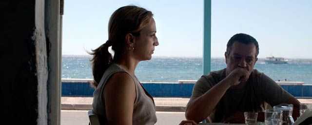 Erster Trailer zum Drama "Sto spiti - At Home" von Athanasios ...