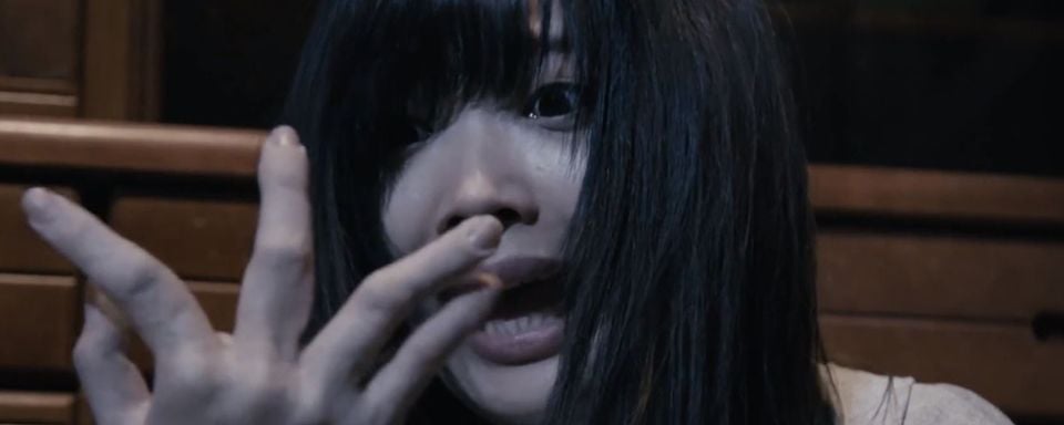 "Vampire Clay": Im blutigen Trailer werden Menschen von lebendigen ...