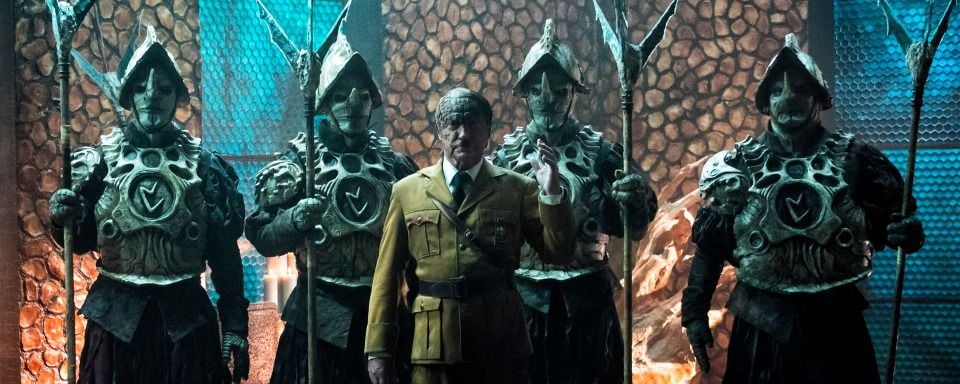 Mit Hitler auf 'nem Dino: Deutscher Trailer zu "Iron Sky 2: The Coming ...