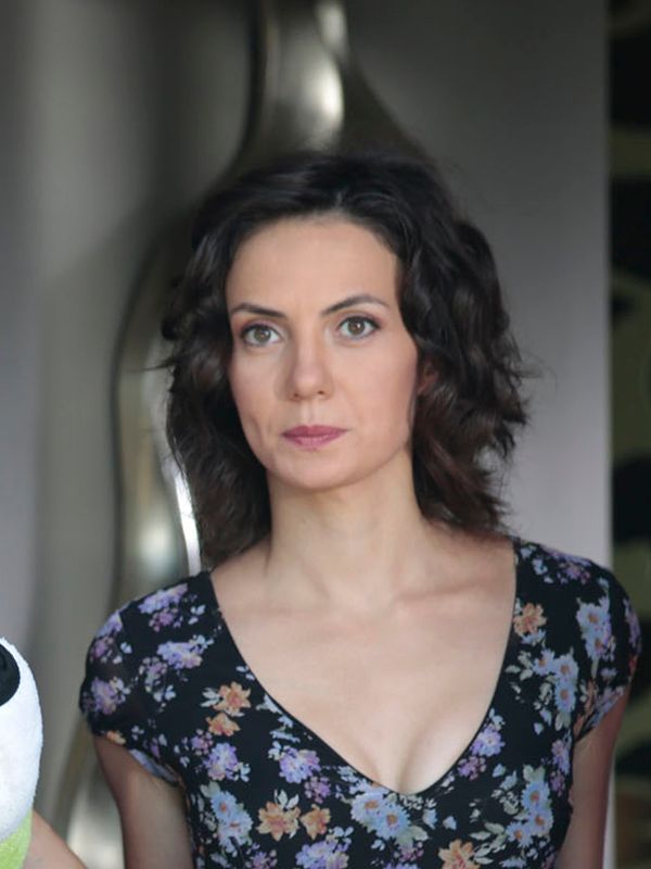 Bild zu Güneş Emir - Kinoposter Güneş Emir - Foto 0 von 1 - FILMSTARTS.de