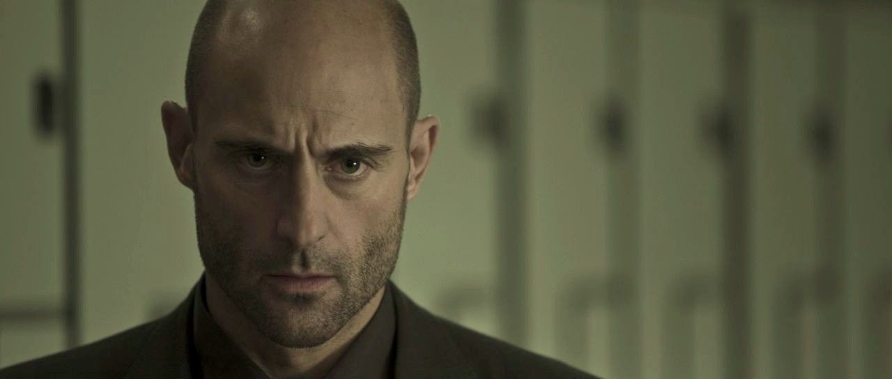 Bild zu Mark Strong - Mindscape : Bild Mark Strong - Foto 61 von 108 ...