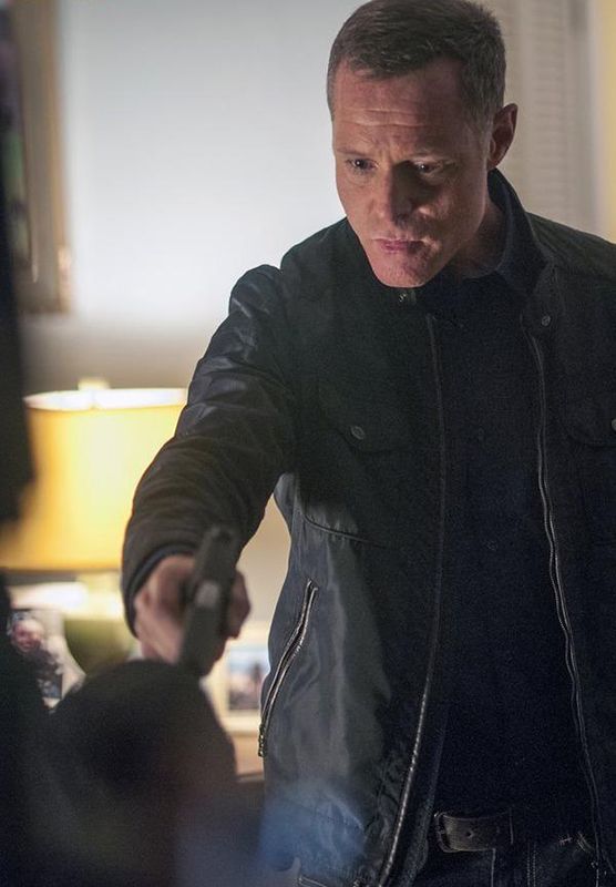 Chicago PD: Chicago PD : Bild Jason Beghe - 767 von 983 - FILMSTARTS.de