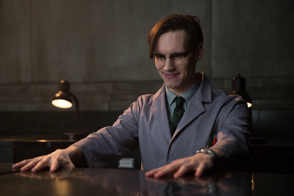 Gotham: Gotham : Bild Cory Michael Smith - 458 von 635 - FILMSTARTS.de