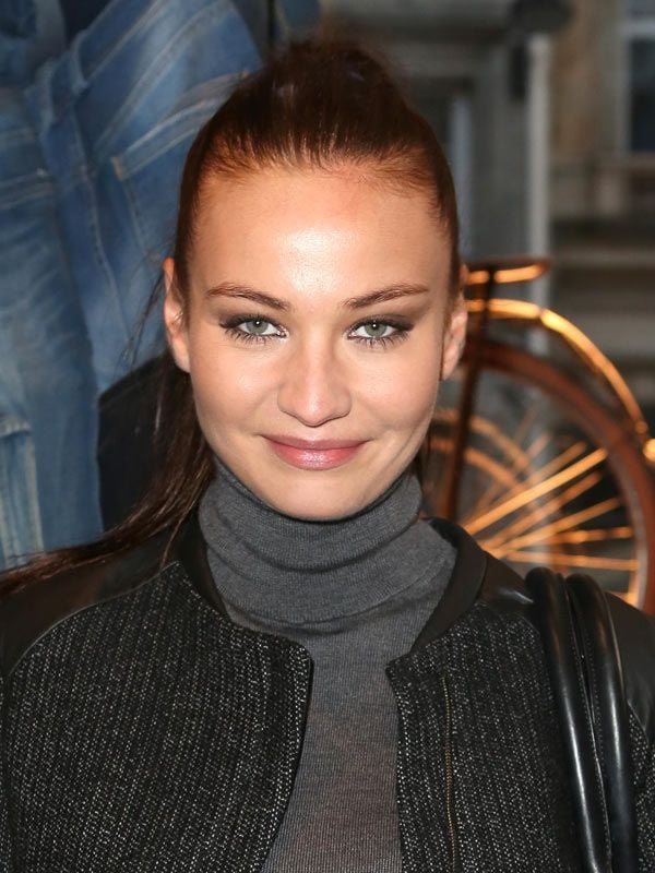 Anca Radici : ihre Filme und Serien im Stream - FILMSTARTS.de