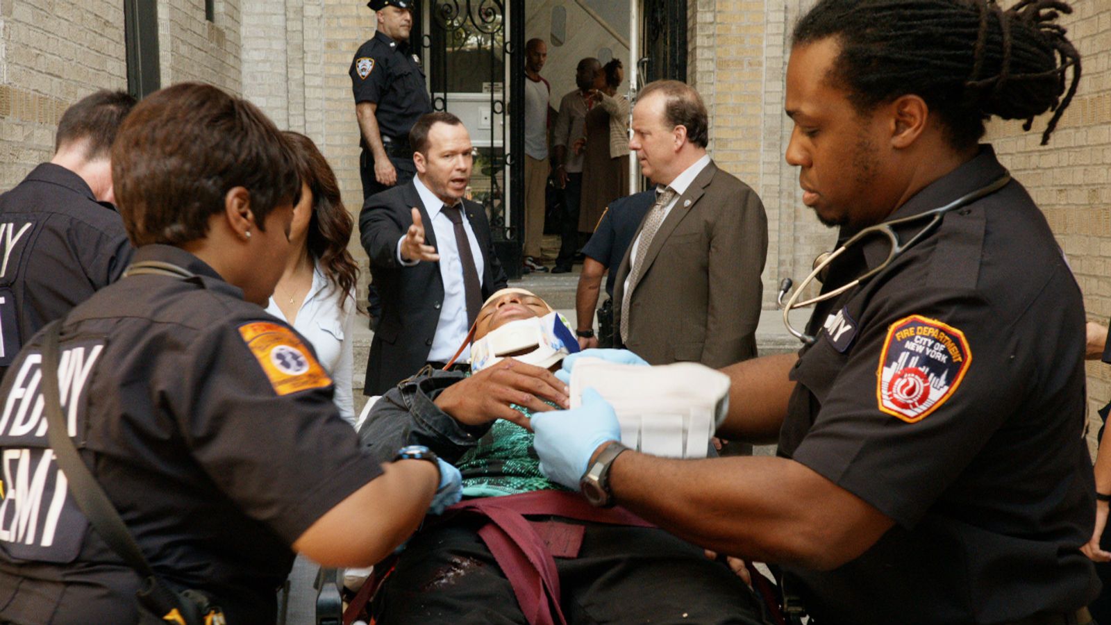 Bildergalerie Blue Bloods - Bild 382 von 858 - FILMSTARTS.de