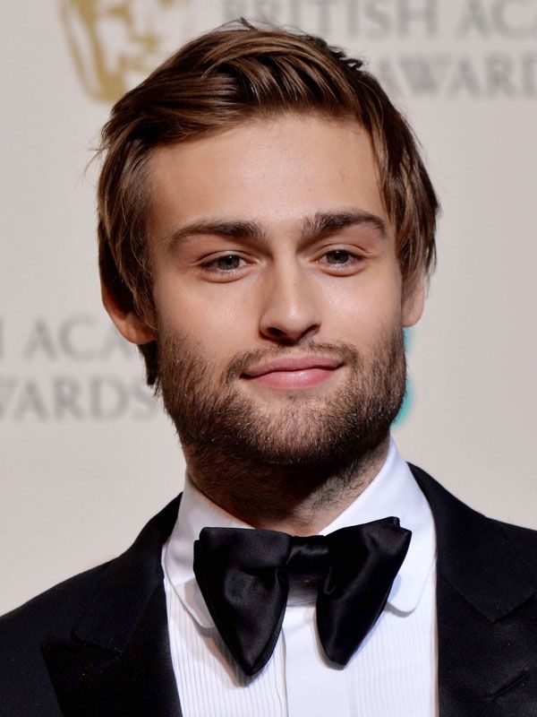 Bild zu Douglas Booth - Kinoposter Douglas Booth - Foto 21 von 68 ...