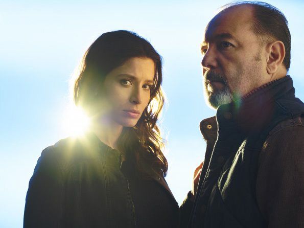 Fear The Walking Dead Bild Mercedes Mason Rubén Blades 398 Von 477