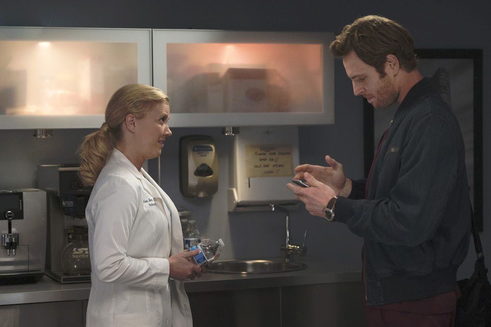 Chicago Med: Chicago Med : Bild Patti Murin, Nick Gehlfuss - 490 von ...