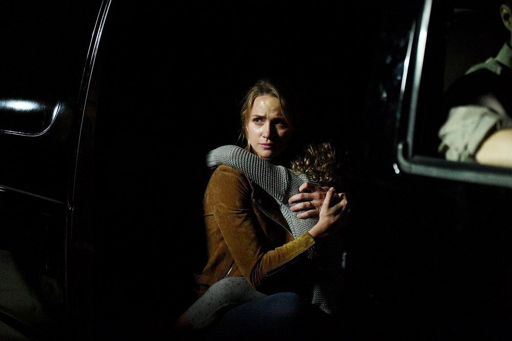 Shooter: Shooter : Bild Shantel VanSanten - 93 von 144 - FILMSTARTS.de