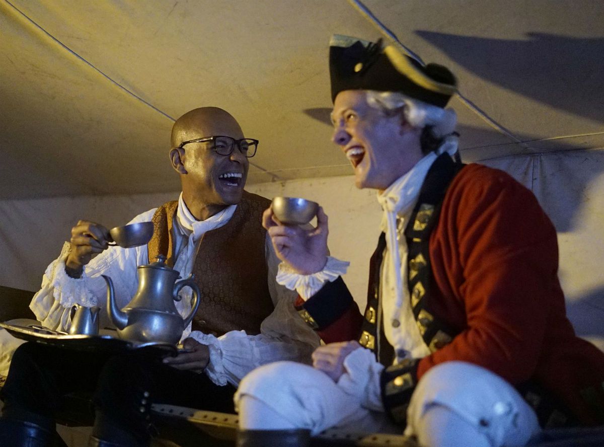 Bild zu Ross Philips - Bild Ross Philips, Yassir Lester - Foto 0 von 4 ...