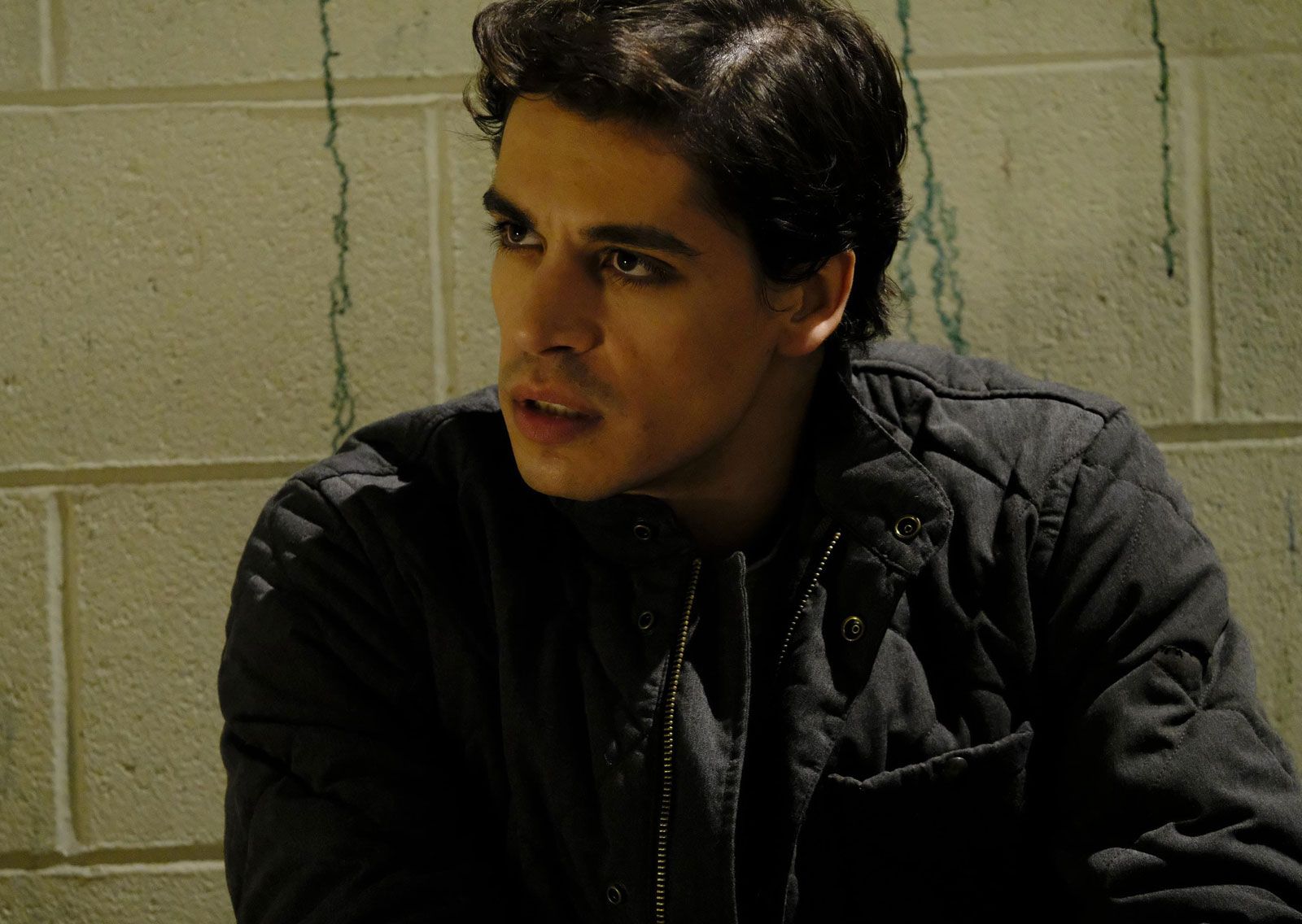 24: Legacy: 24: Legacy : Bild Raphael Acloque - 27 von 75 - FILMSTARTS.de