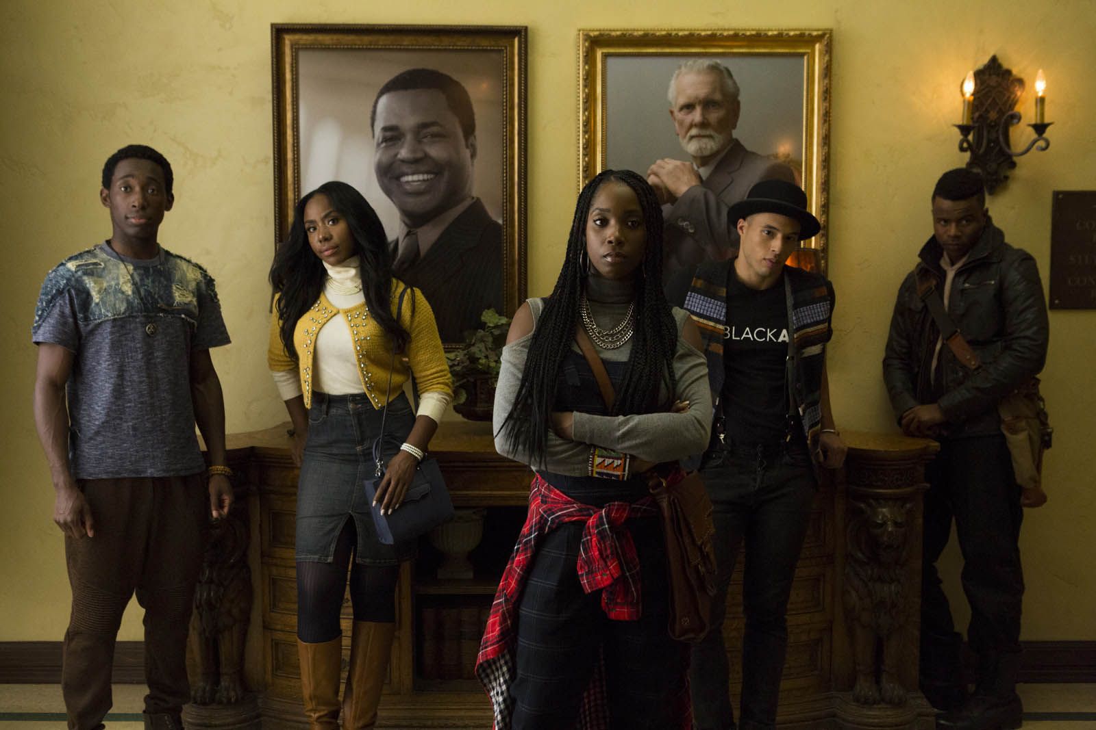 Dear White People: Dear White People : Bild Marque Richardson, Ashley ...