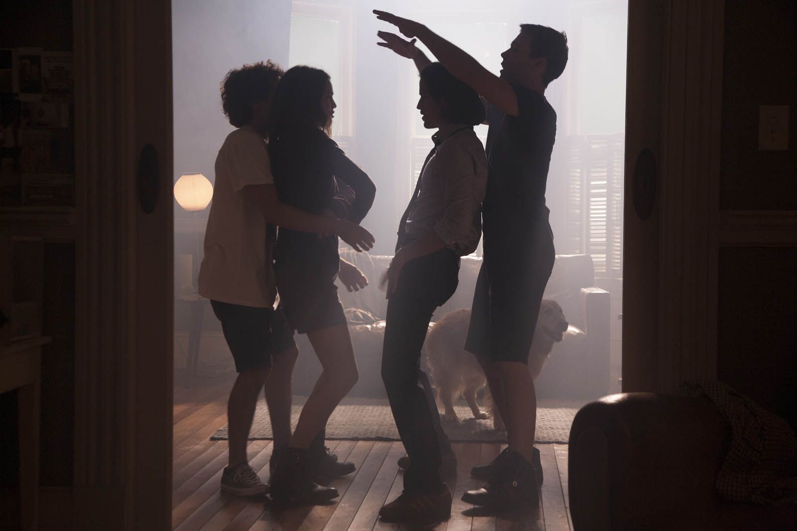 Bild zu Joseph Haro - Summertime : Bild Brando Pacitto, Joseph Haro, Matilda Lutz, Taylor Frey ...