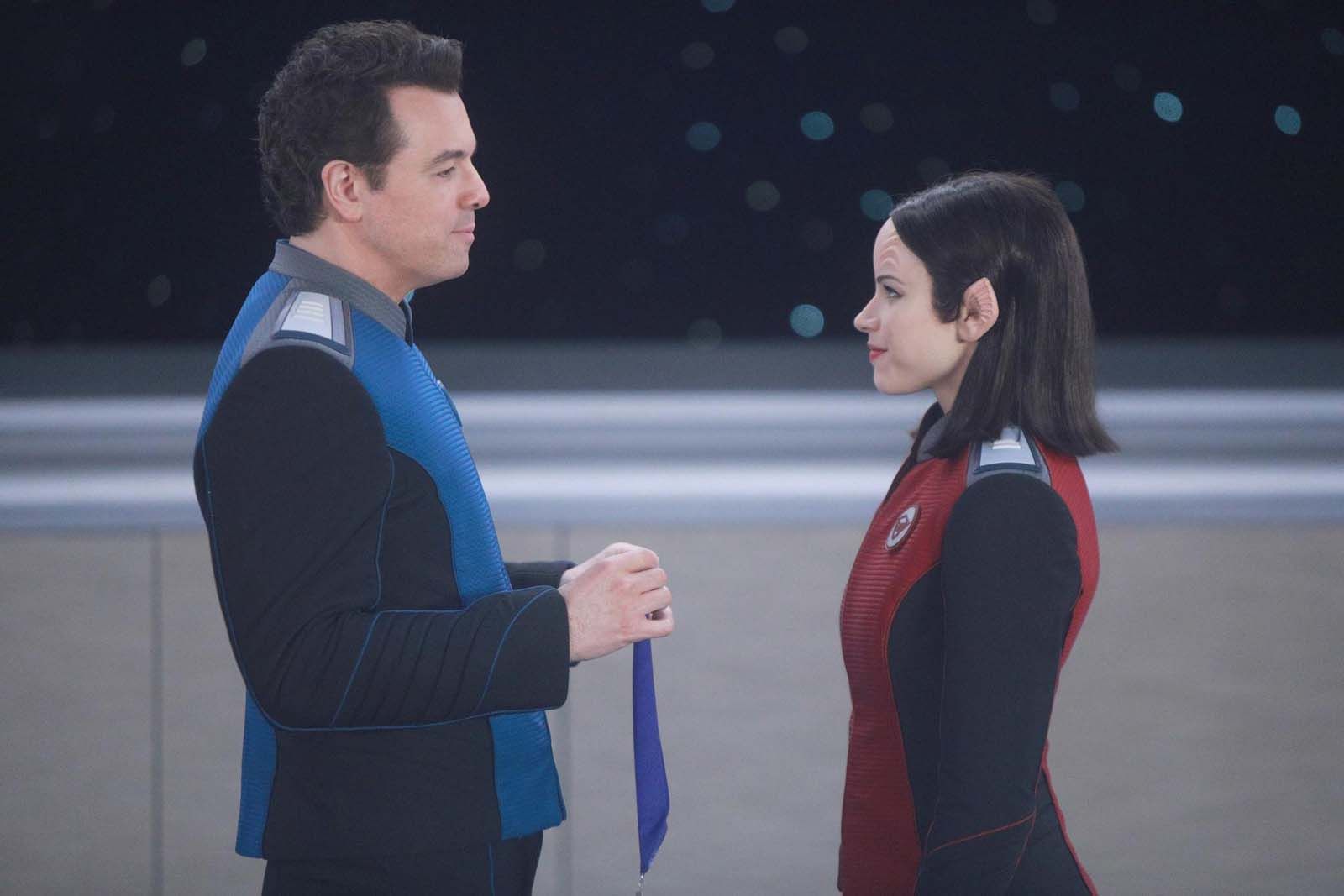 The Orville: The Orville : Bild Seth MacFarlane, Halston Sage - 84 von ...