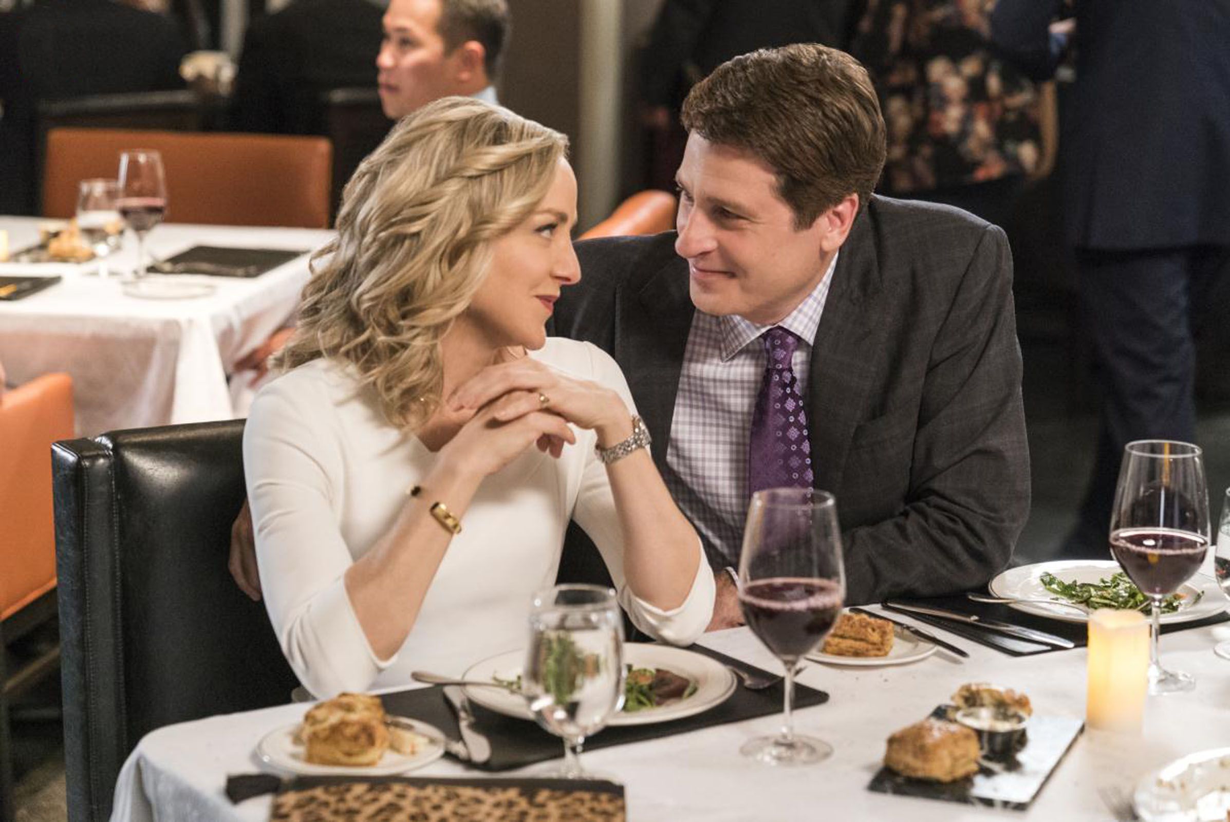 Bull: Bull : Bild Geneva Carr, Gary Wilmes - 180 von 293 - FILMSTARTS.de