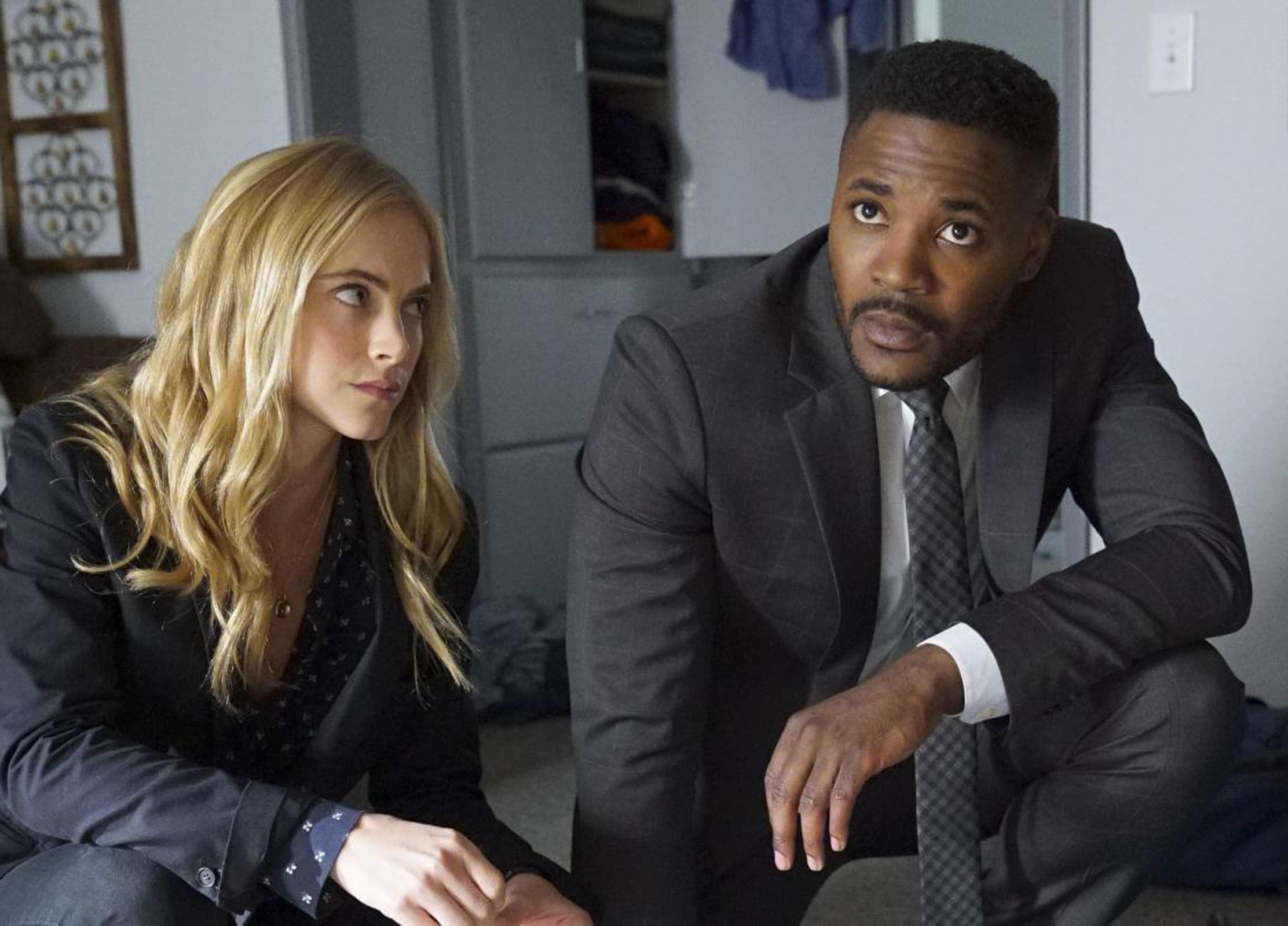 Bild zu Duane Henry - Navy CIS : Bild Emily Wickersham, Duane Henry ...