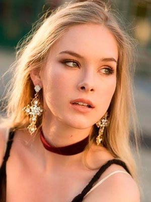 Emma Bellomy - FILMSTARTS.de