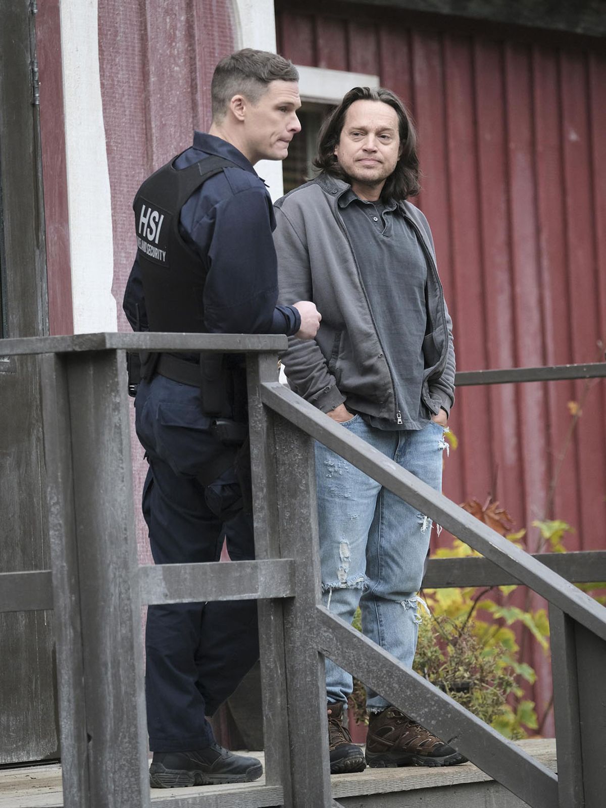 Bild zu Rob Campbell - The Crossing (2018) : Bild Grant Harvey (I), Rob ...