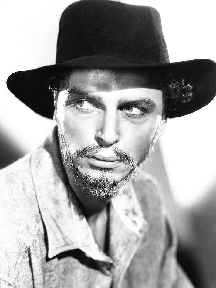 Henry Brandon : ihre Filme und Serien im Stream - FILMSTARTS.de